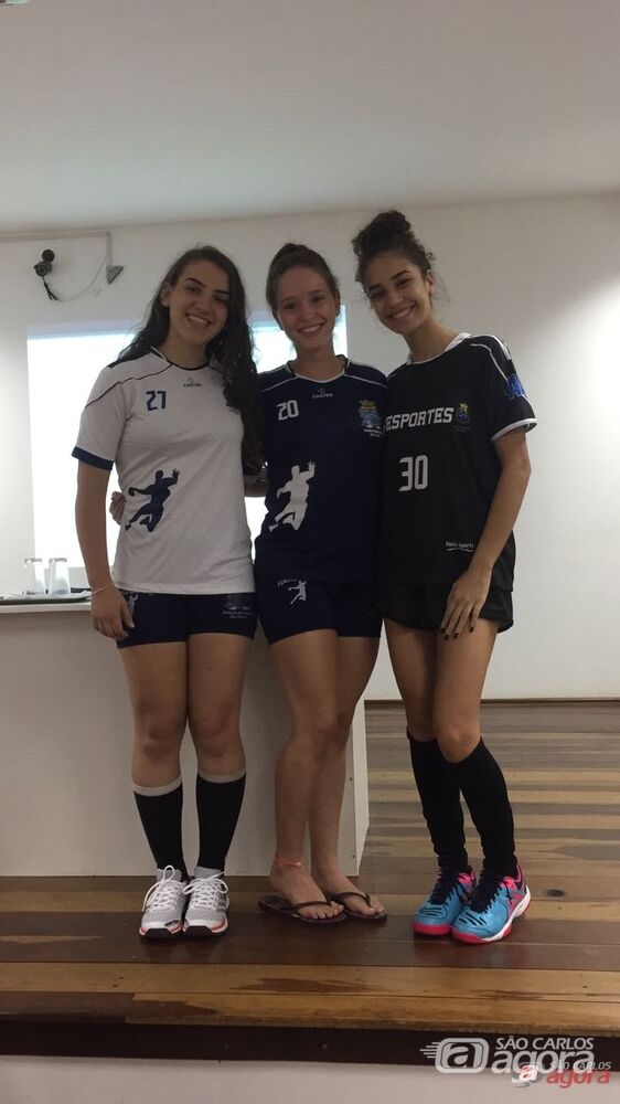 Handebol feminino apresenta uniformes e define calendário para 2018 ...