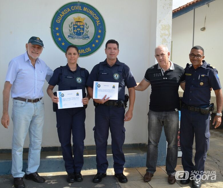 Guardas Municipais recebem homenagem - São Carlos Agora Guardas Municipais recebem homenagem - São Carlos Agora