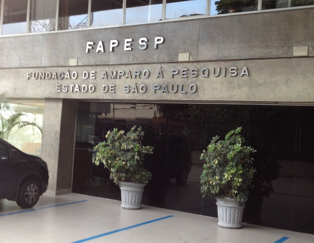 Fapesp encerra ciclo de conferências com cerimônia oficial - São Carlos ...