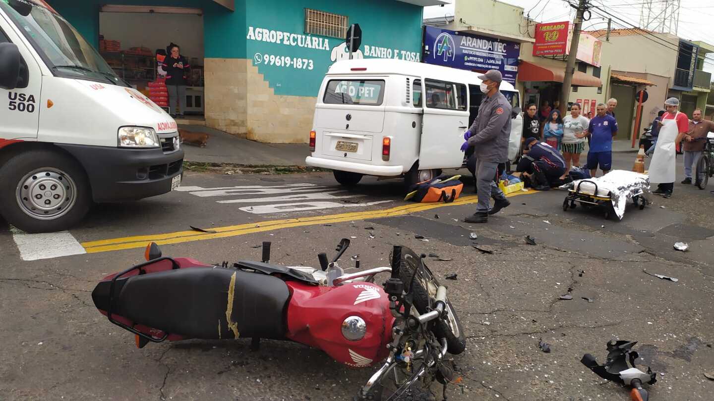Motociclista Sofre Fraturas Após Acidente No Jardim Tangará São
