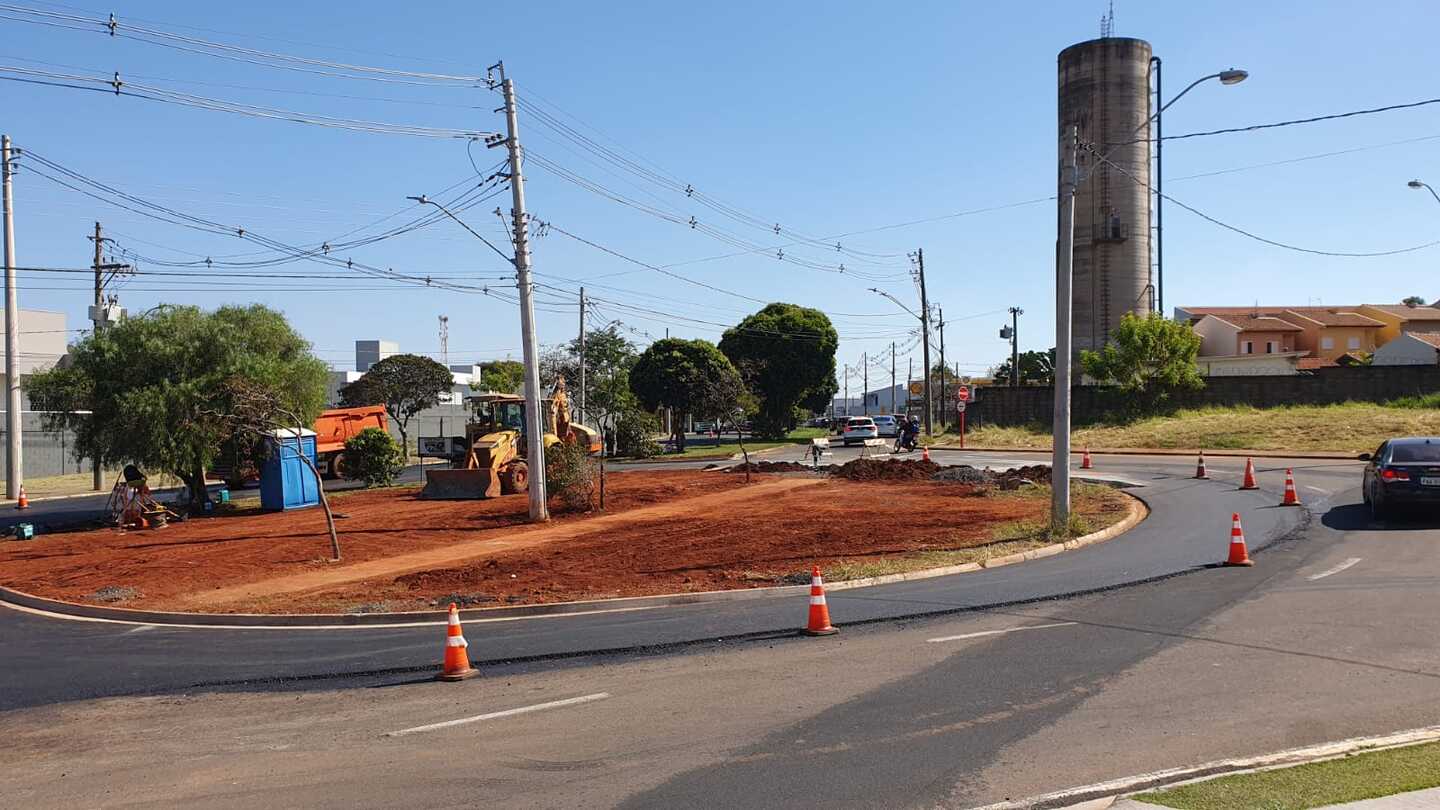 Avenida Bruno Ruggiero ganha rotatória denominada “Eduardo Montmorency ...