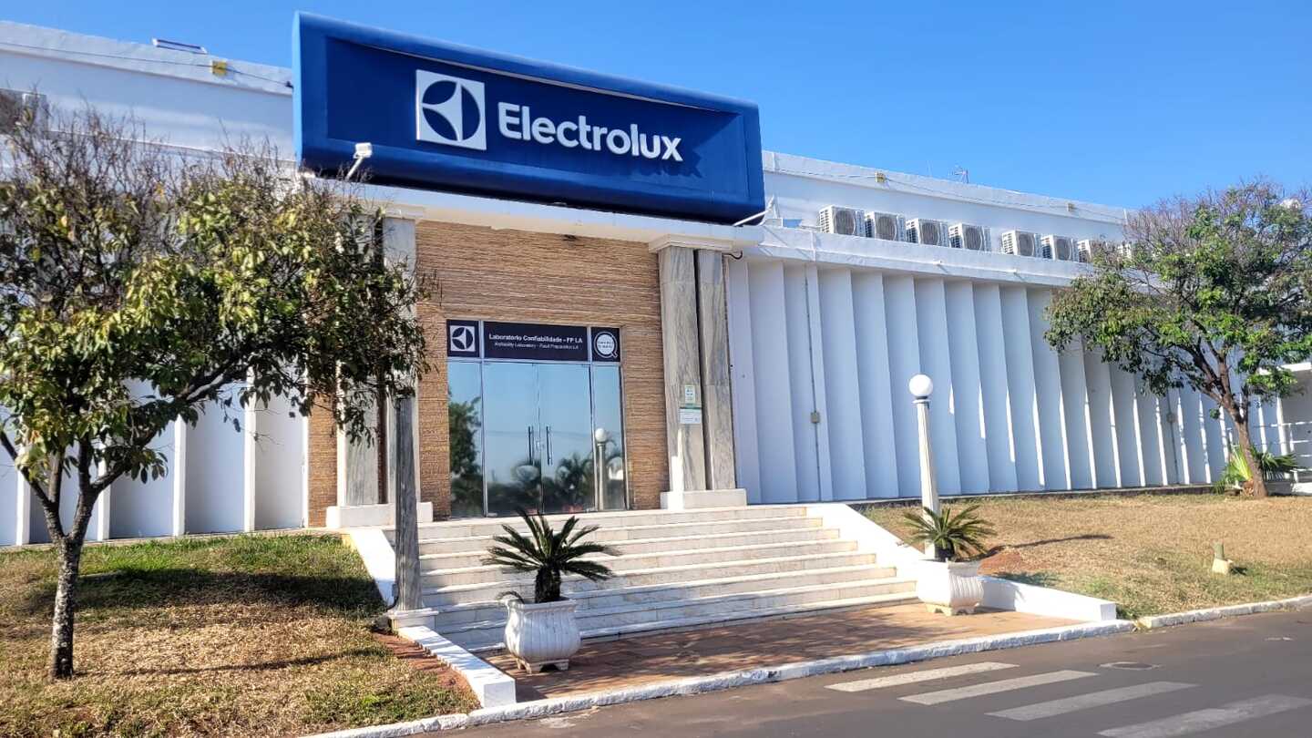 Electrolux programa férias coletivas para 400 trabalhadores - São ...