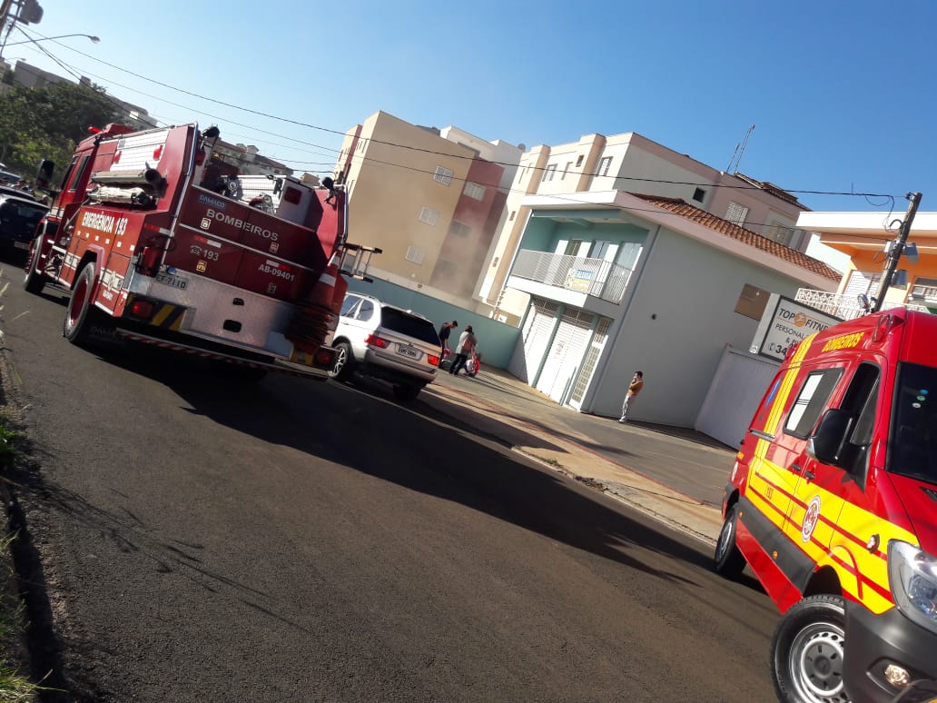 Princípio de incêndio em apartamento assusta moradores - São Carlos Agora Princípio de incêndio em apartamento assusta moradores - São Carlos Agora