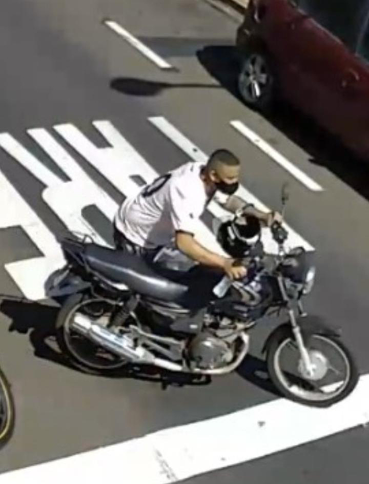 Câmera De Segurança Flagra Furto De Moto No Centro Veja O Vídeo São